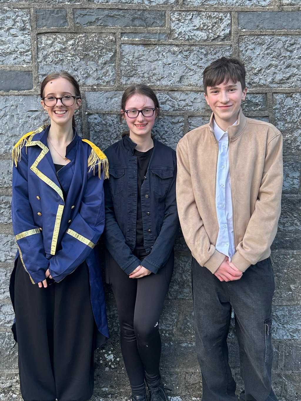 A Night to Remember: Shining Stars Shine Bright - Presentation ...